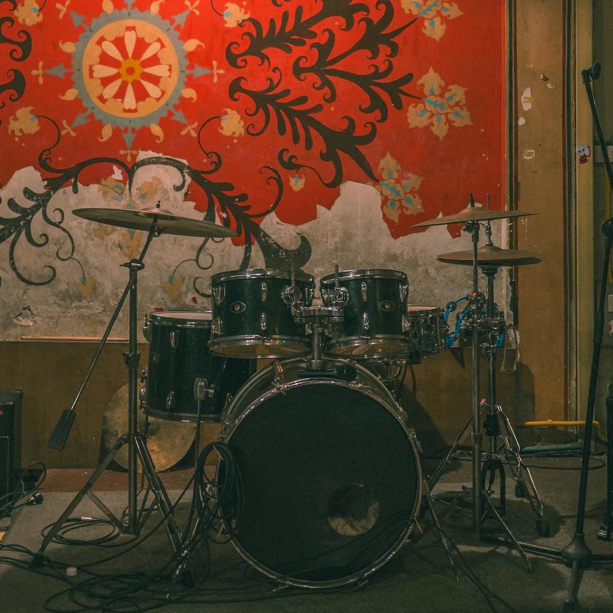 Pop Rock Drum Loops & Sample Packs | Arena Thunder