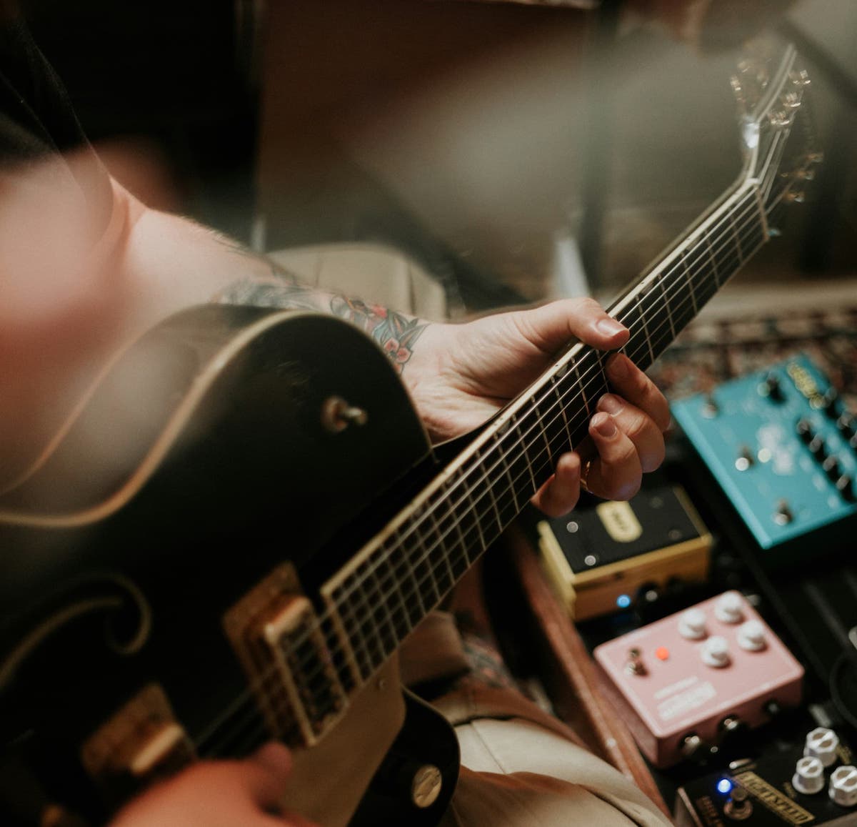 Ambient Guitars - Sample Pack & Guitar Loops - We Sound Human
